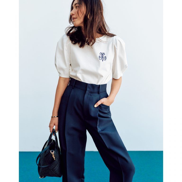 ブラウス見え【白Tシャツ】の復職コーデ！オンオフ使えて華やかさも | TRILL【トリル】