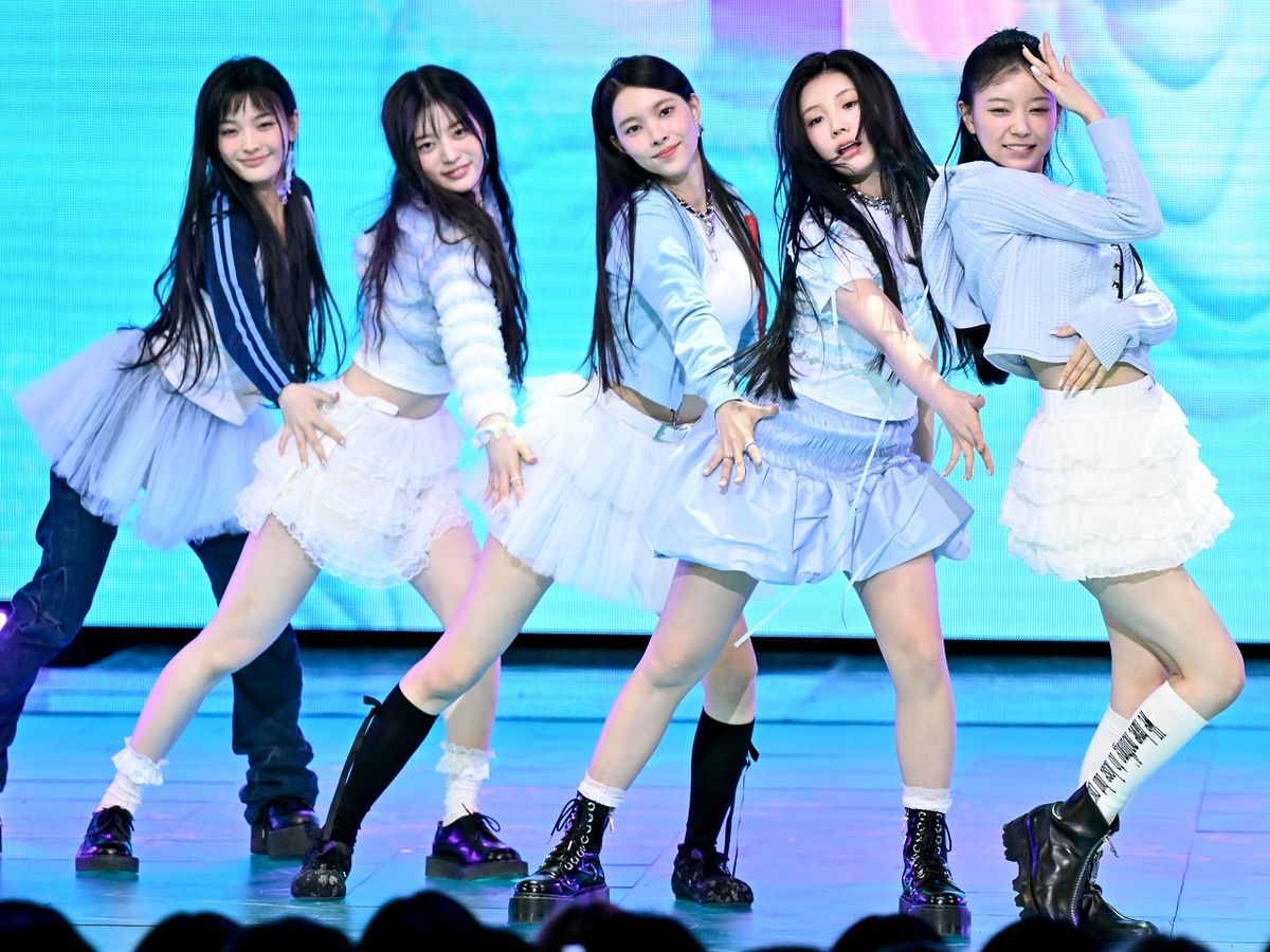 初来日ステージ迫る“HYBEの末娘”ILLIT、勢い止まらない！デビューから1カ月で広告モデル契約が4件に | TRILL【トリル】