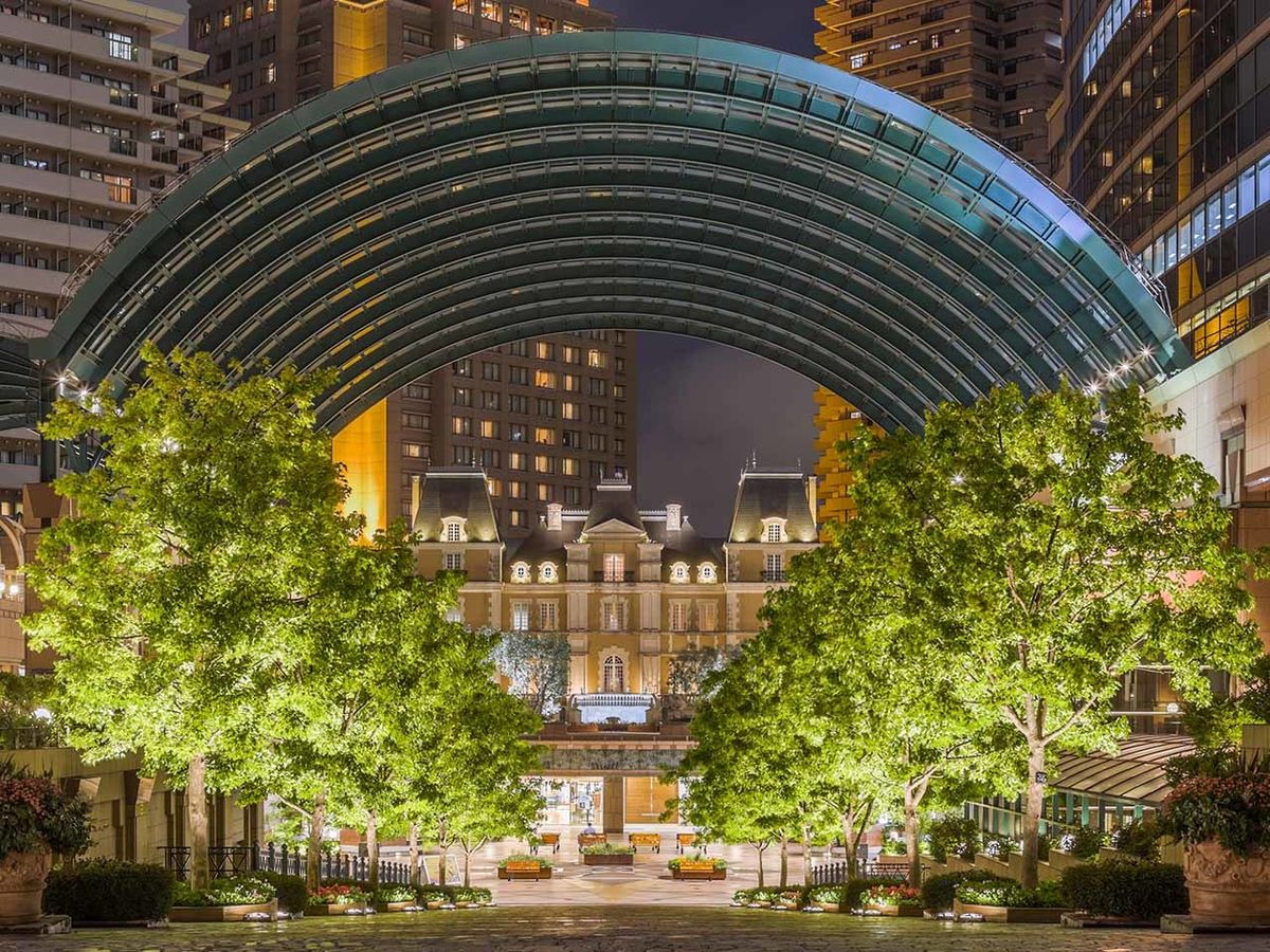 金曜19時、恵比寿に集う男女が爆イケしていた！弁護士やアパレルPRの素顔とは？ | TRILL【トリル】