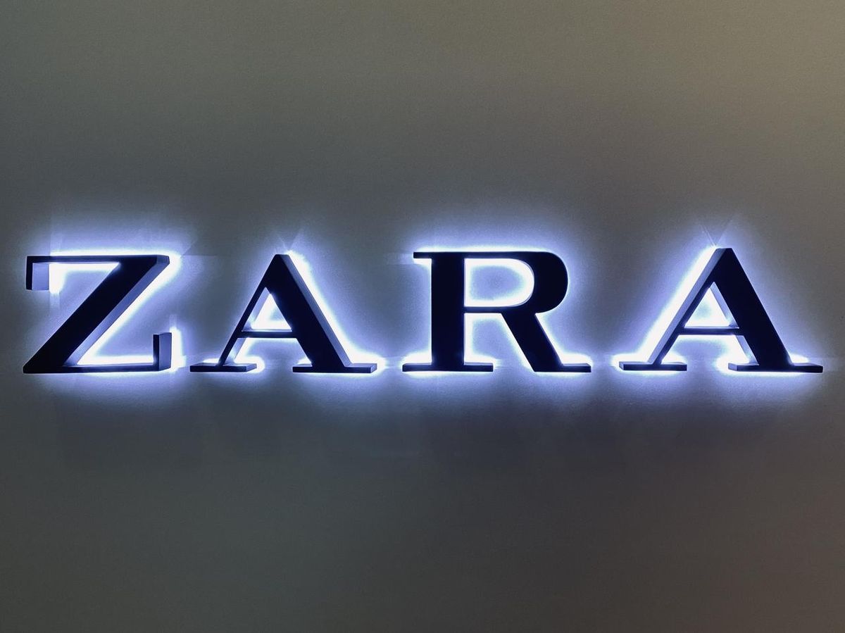 ザラ女、やっぱさすが！【ZARA】40代が履きたい「キレイめパンプス」 | TRILL【トリル】