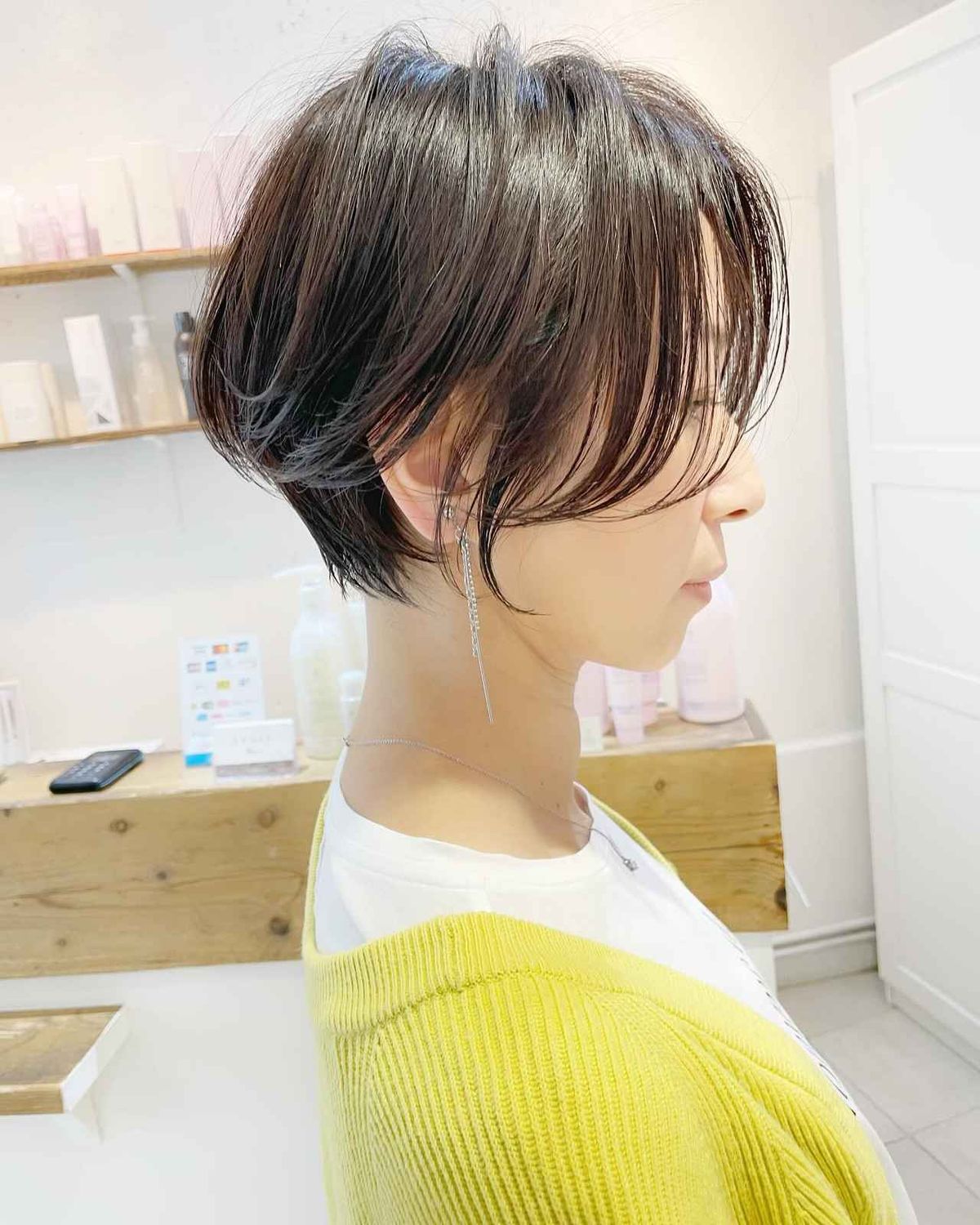 〈手ぐしでまとまって楽チン！＞【40・50代】−5歳見え「ショートヘア」 | TRILL【トリル】