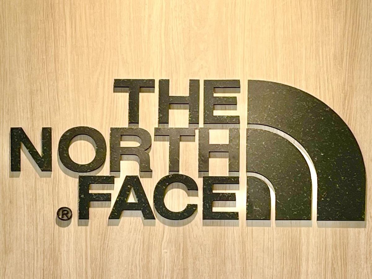 今すぐ欲しいーっ！！【THE NORTH FACE】オシャレ感上がる「ショルダーバッグ」 | TRILL【トリル】