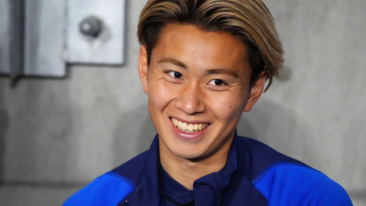 パリ五輪出場の立役者の一人、U-23日本代表MF荒木遼太郎が新ヘアスタイルを披露！ | TRILL【トリル】