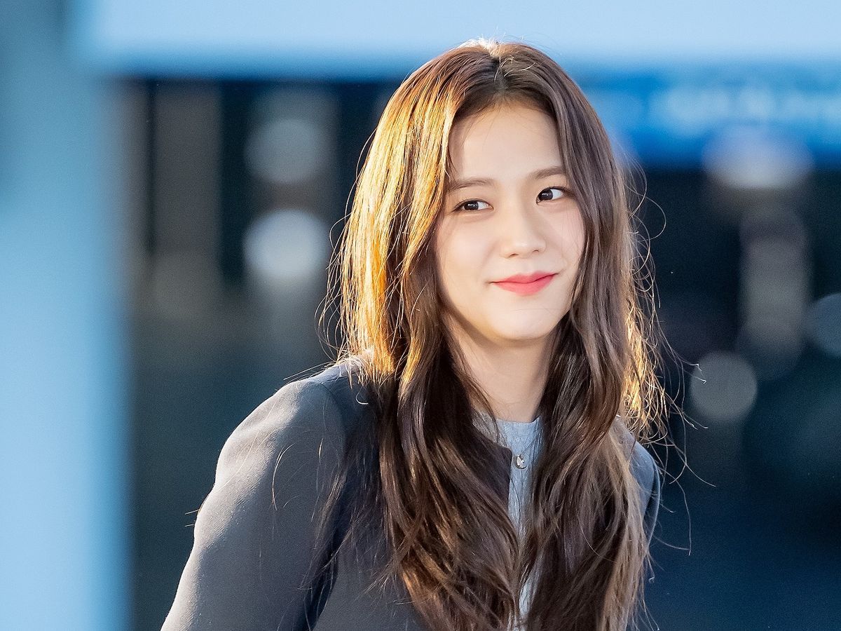 BLACKPINK・ジス、ソロ曲『FLOWER』MVが再生回数5億回を突破！「K-POP女性アーティストでは最速」 | TRILL【トリル】