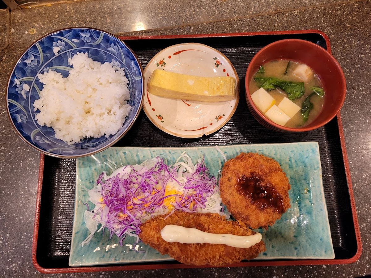 【北浜】居酒屋ランチの500円定食はだし巻き卵付き！「味処 ほうげん」 | TRILL【トリル】