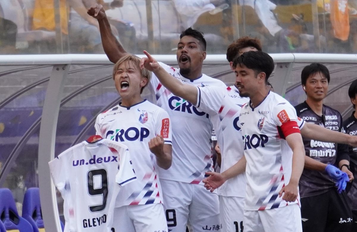 岡山が仙台に4-1大勝！MF岩渕弘人が長期離脱中のグレイソンに捧げる決勝点と決意 | TRILL【トリル】