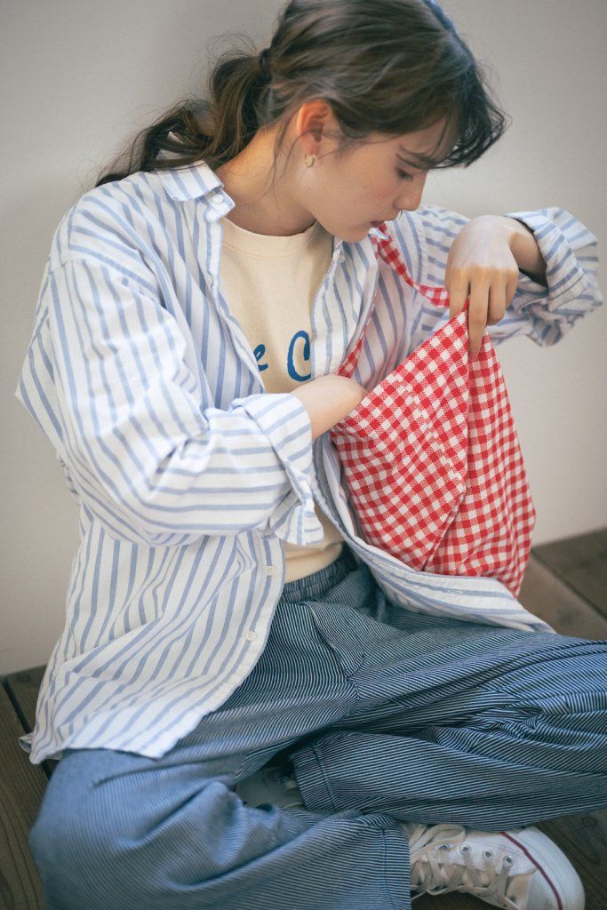 ストライプ×ストライプが新鮮！ルーズな着こなしがこなれる秘訣は？【FUDGE FRIEND おしゃれさんの毎日コーディネート vol.376｜うさみ】 | TRILL【トリル】