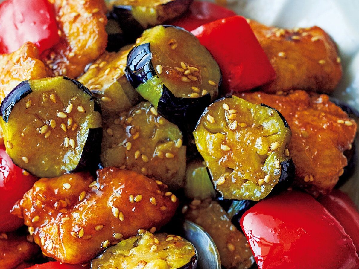 鶏むね、し～っとり！『なすと鶏肉の甘酢あえ』のレシピ【感動のおいしさ】 | TRILL【トリル】