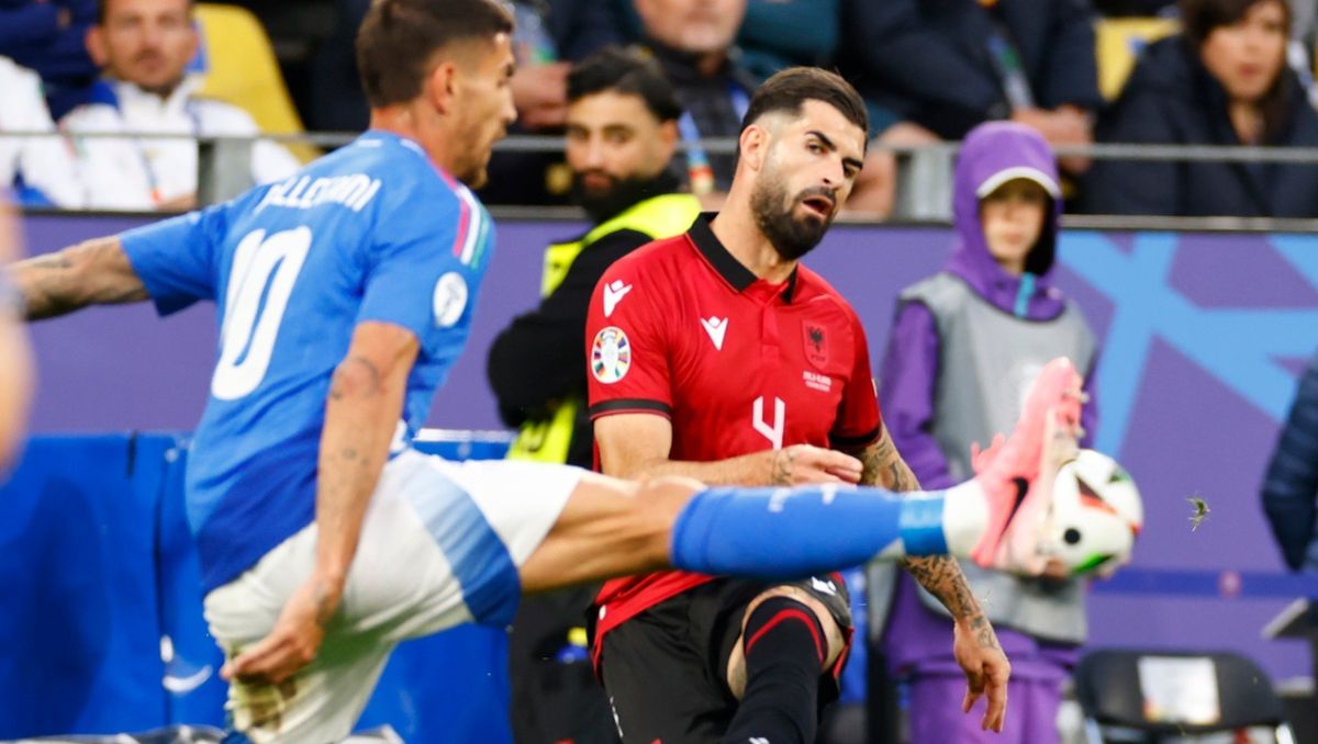 鎌田の同僚だったアルバニア代表DF、EUROイタリア戦の失点を国民に謝罪…「技術的、本能的ミスだった」 | TRILL【トリル】