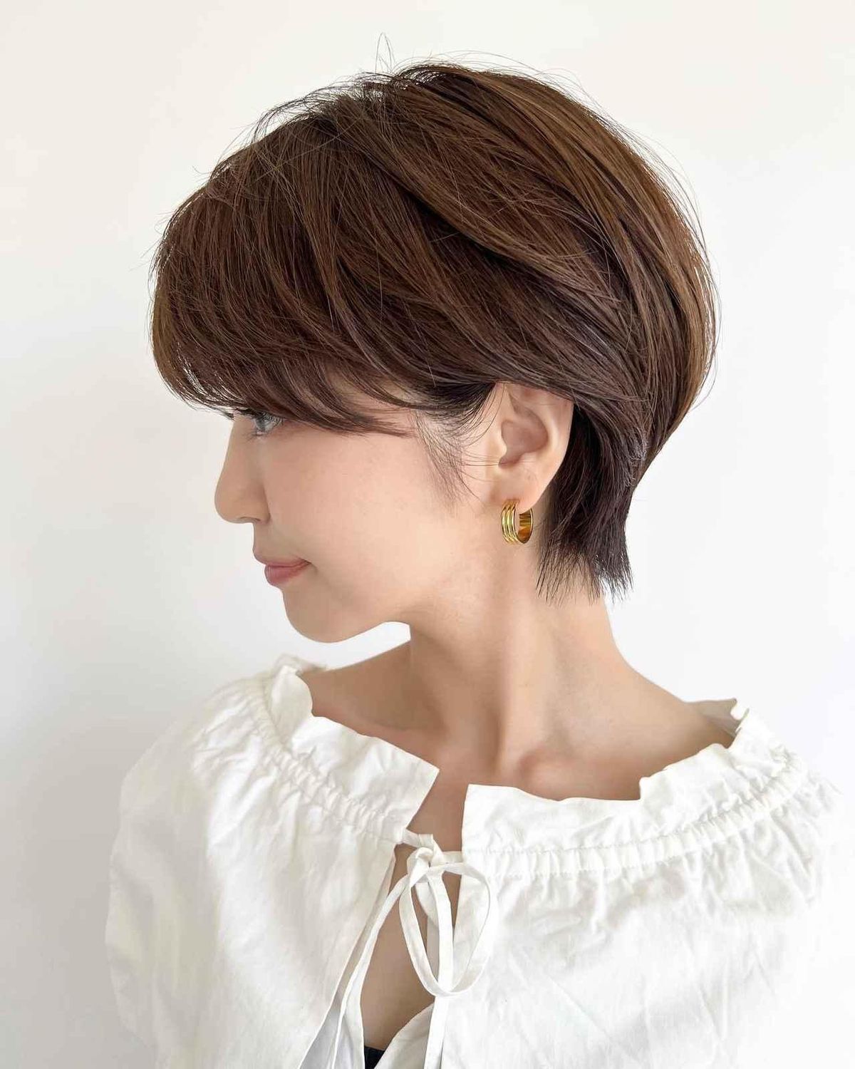 「可愛くなった？」褒められそう♡【40・50代】「こなれショート」で大胆イメチェン！ | TRILL【トリル】