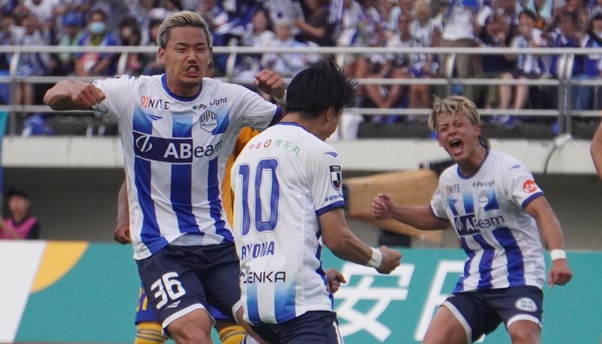 「人生で1番緊張しました」J2モンテディオ山形MF氣田亮真の同点弾でみちのくダービーはドロー決着 | TRILL【トリル】