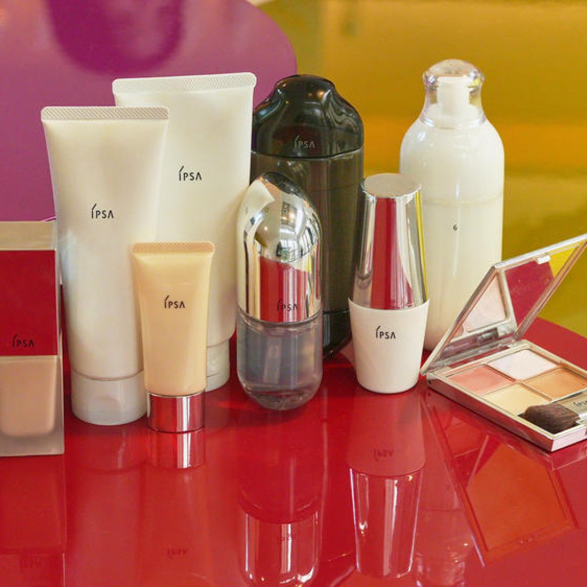 表参道の「IPSA AOYAMA」でスペシャルな店頭カウンセリングを初体験！肌タイプ＆“心身調律力”も分析 | TRILL【トリル】