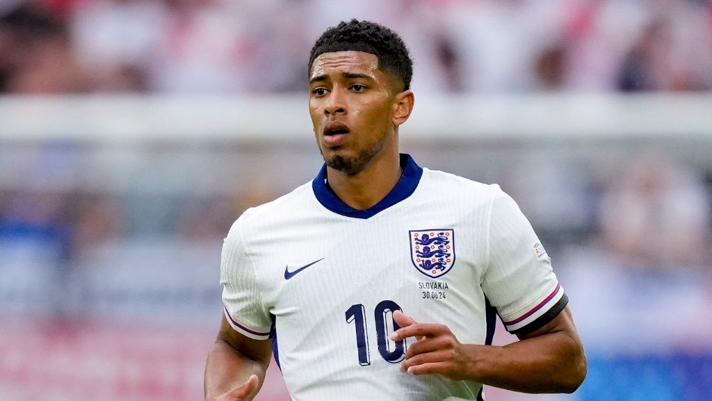 EUROで物議ポーズのイングランド代表ベリンガム、UEFAが調査…違反なら出場停止や罰金処分 | TRILL【トリル】
