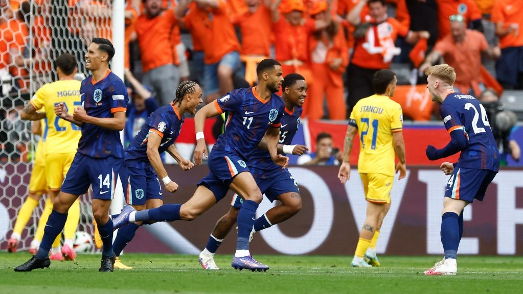 オランダ、EURO準々決勝進出！英雄ガクポはゴール後にベンチに猛ダッシュした理由を説明 「理学療法士に…」 | TRILL【トリル】