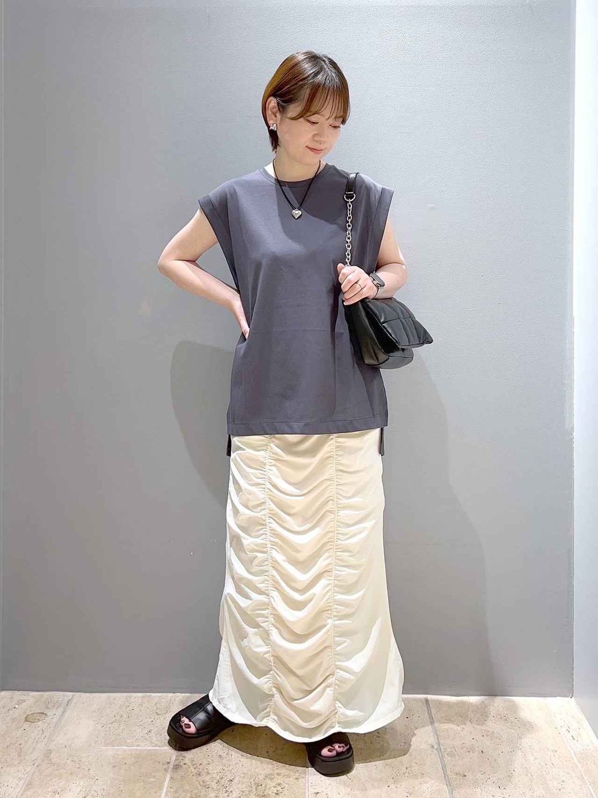 “ハイセンス見え”狙える！【40・50代】無理してる感、ゼロ！「ノースリトップス」 | TRILL【トリル】