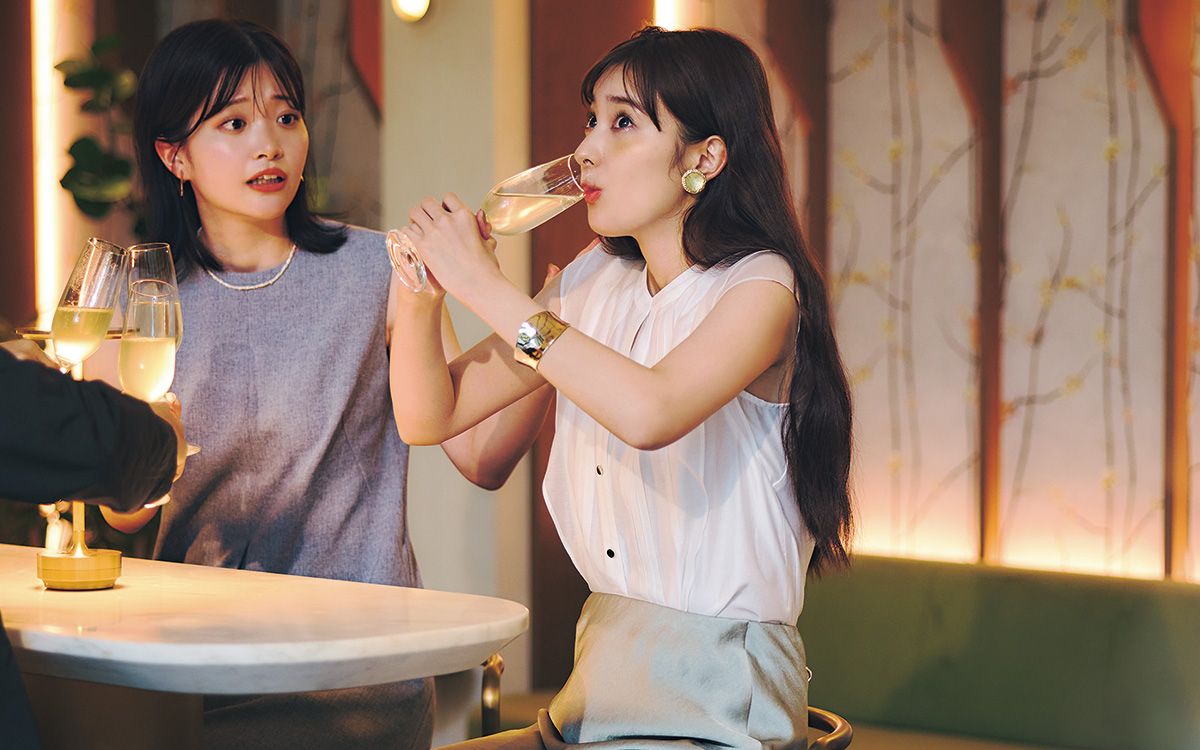 宇宙人が初めての合コン、シャンパンの飲み方を学んだ日のコーデ【着回しDiary DAY12】 | TRILL【トリル】