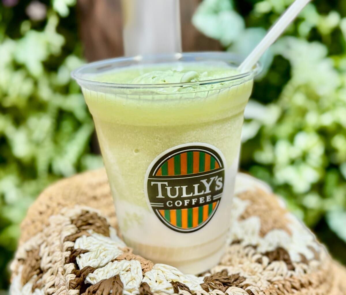 【タリーズ】アイスのせができるって知ってる？ 新作「メロンヨーグルトスワークル®」の楽しみ方！ | TRILL【トリル】