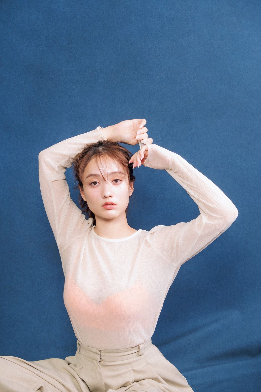 【2024年夏】旬の見せコーデにはコレ！最新「クロップドTシャツ」＆「シアートップス」6選 | TRILL【トリル】