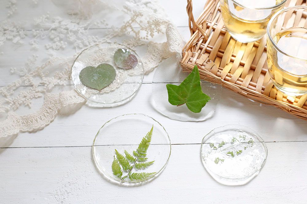 唯一無二！ 100均活用で作るボタニカルコースター作り♪プチプラ花コーデVol.138 | TRILL【トリル】