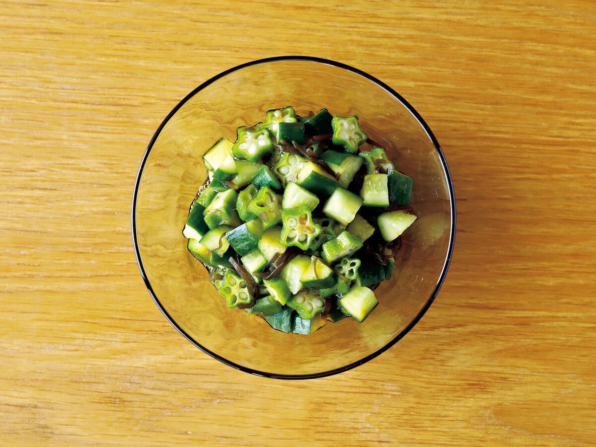 夏にぴったりのねばねば副菜！『オクラときゅうりの塩昆布あえ』のレシピ【作り置きも】 | TRILL【トリル】