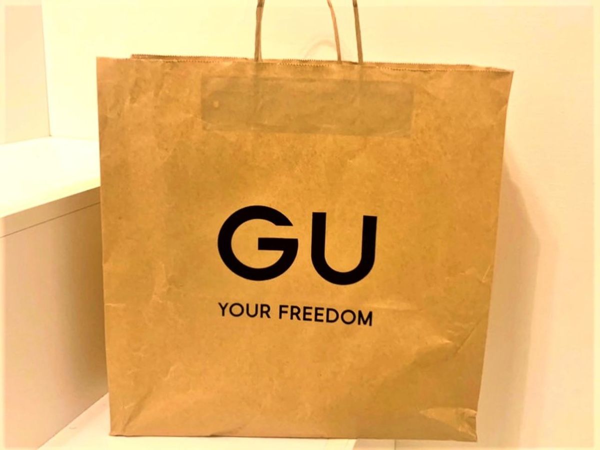 990円で印象チェンジ！【GU】イロチ買いして着回したい！「ドレープシャツ」 | TRILL【トリル】