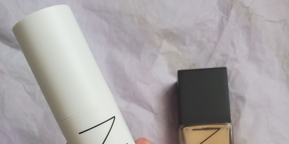 新作コスメ【NARS(ナーズ)】ベスコス入りしそうな発光トーンアップ下地！使用レポあり | TRILL【トリル】