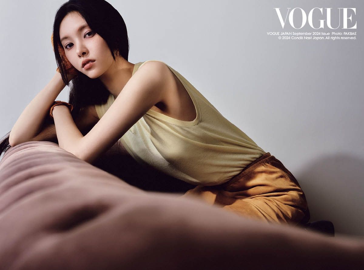 ILLIT YUNAH──「メンバーは一緒にいるとき、すごく力になってくれる存在」【VOGUE クラッシュ 4_vol.2】 | TRILL【トリル】