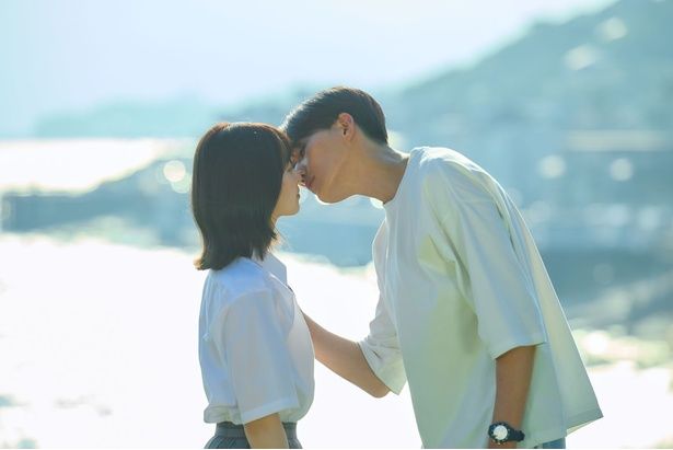 ＜南くんが恋人!?＞TVer初回配信230万再生＆ランキング1位獲得 第2話では平成版にも登場した名物“マグカップ風呂”が復活 | TRILL【トリル】