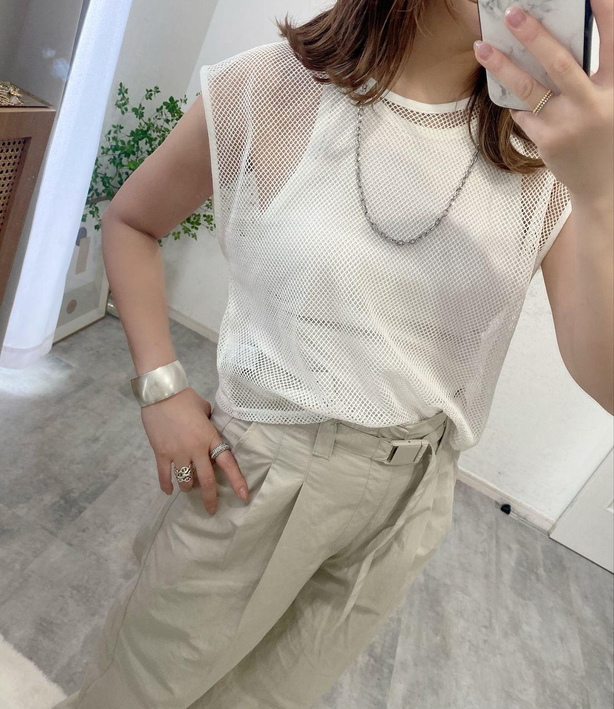 遂に390円になった！絶対買うべき「GUのメッシュTシャツ」は完売注意して！ | TRILL【トリル】