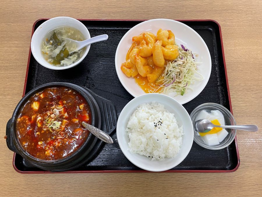 【鶴田】 盛りも値段も‥食いしん坊も大満足の台湾料理「楽香園」 | TRILL【トリル】