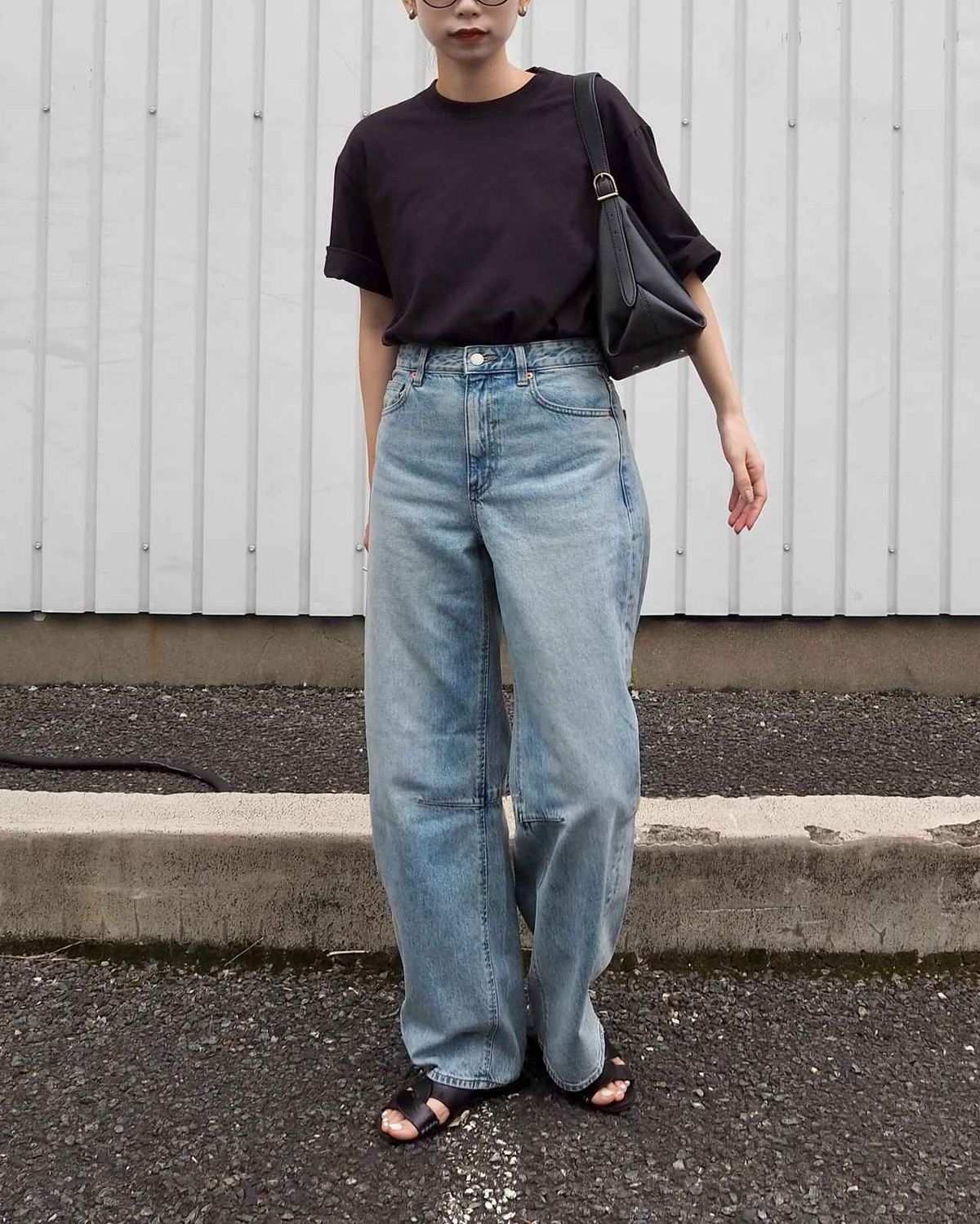 40・50代が似合うデニム →【GU】にあった♡ 再販の今が狙い目！「人気デニム」 | TRILL【トリル】