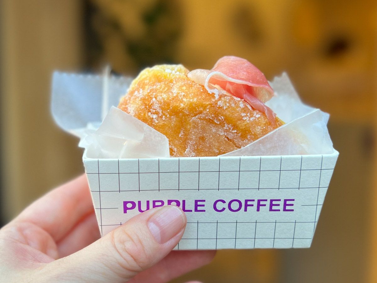 【原宿に揚げたて生ドーナツの専門店オープン！】こだわり素材の「PURPLE COFFEE＜パープルコーヒー＞」実食ルポ | TRILL【トリル】