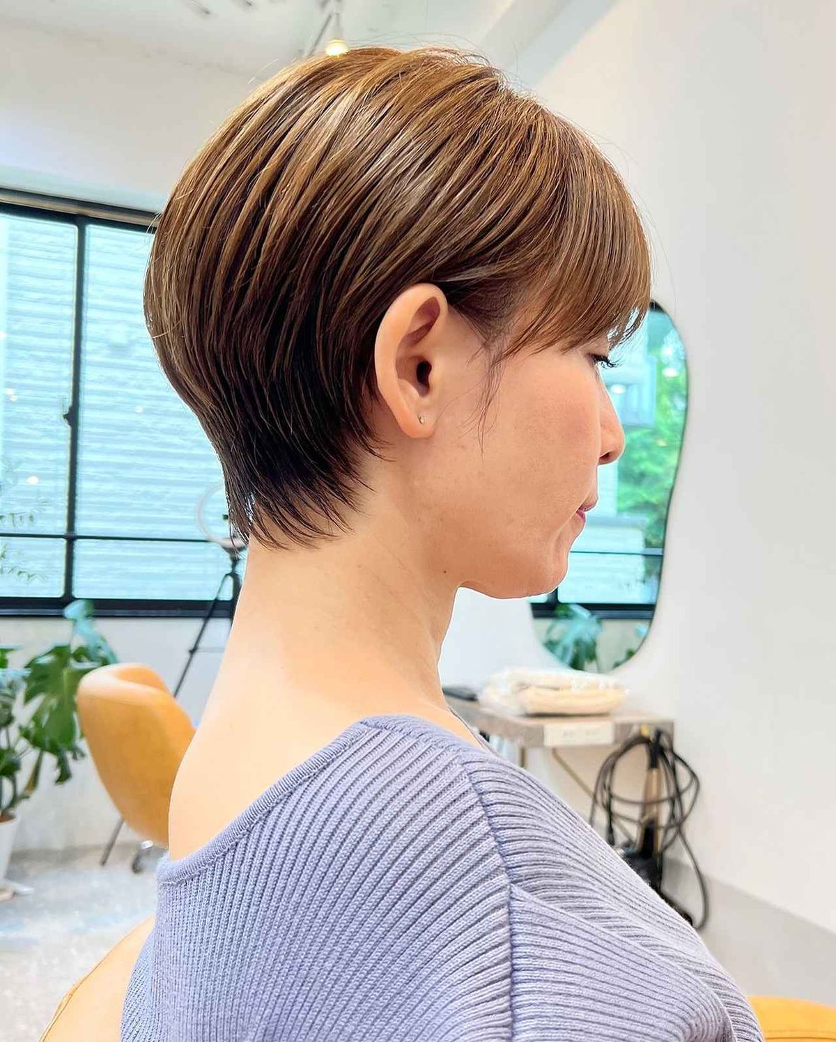 後ろ姿から美人見え♡【30・40代】うなじが綺麗に見える「大人ショート」って？ | TRILL【トリル】