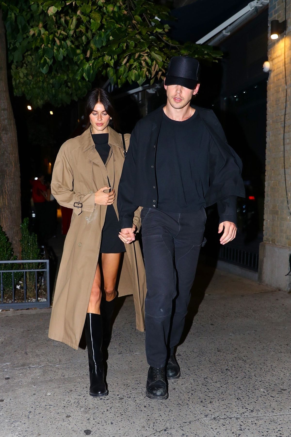 今秋のカップルコーデの参考に。カイア・ガーバー＆オースティン・バトラーの最旬デートルック | TRILL【トリル】