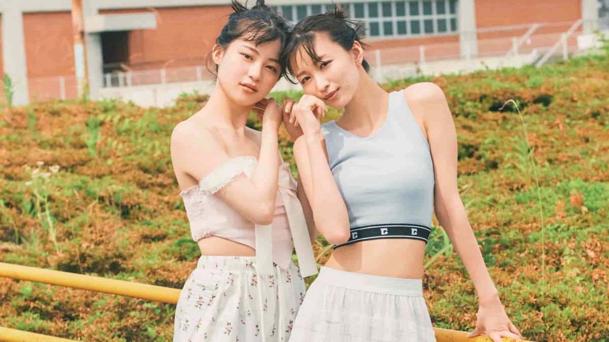 スタイリストがこぞって注目！NEXTトレンド【ブロケットコア】コーデって？ | TRILL【トリル】