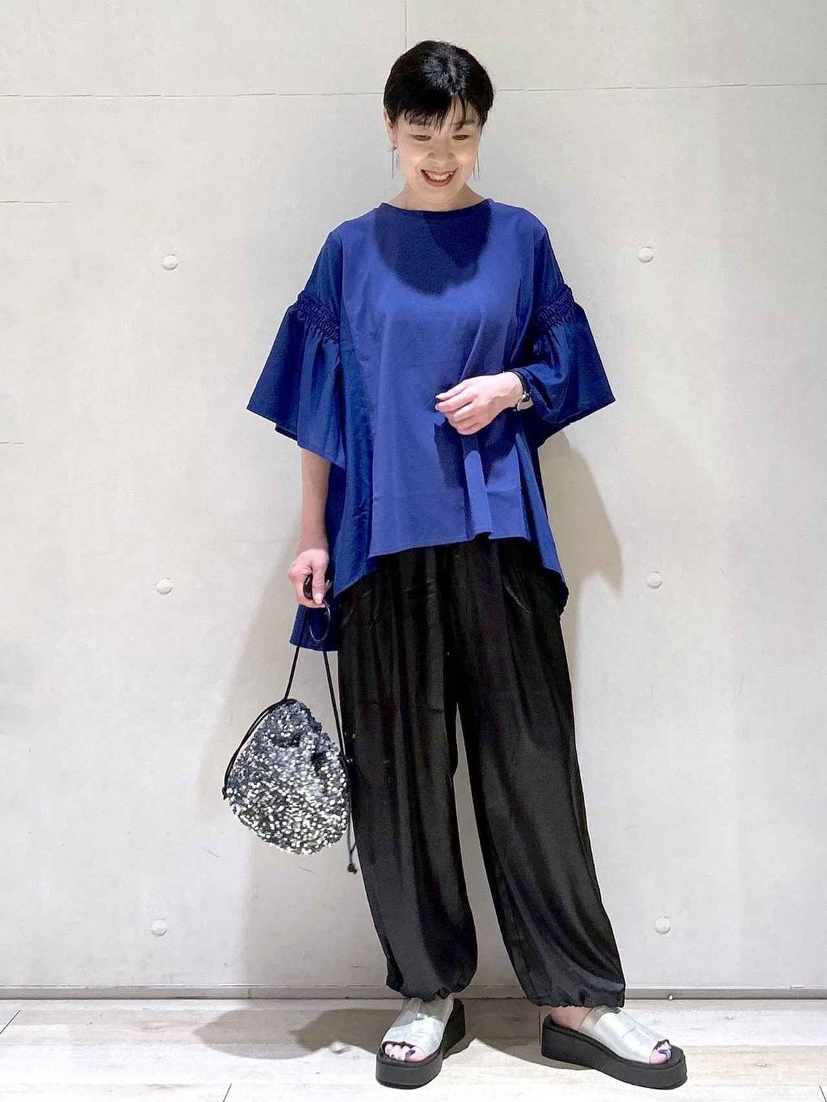 【LEPSIM】40・50代が頼りにしたい！「優秀パンツ」 | TRILL【トリル】