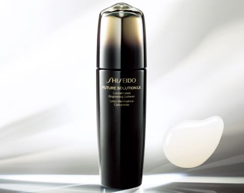 絶対的美肌遺伝子に働きかける!?「SHISEIDO」の保湿液が注目の的に！ | TRILL【トリル】