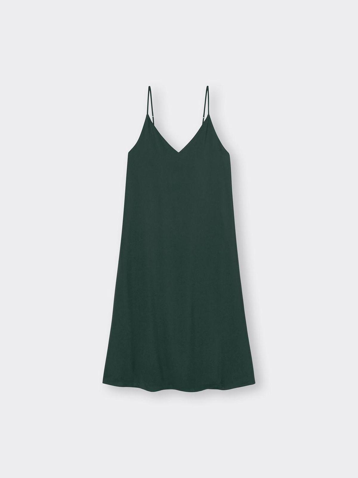 値下げに感謝！【GU】「サテンワンピ」が990円 | TRILL【トリル】