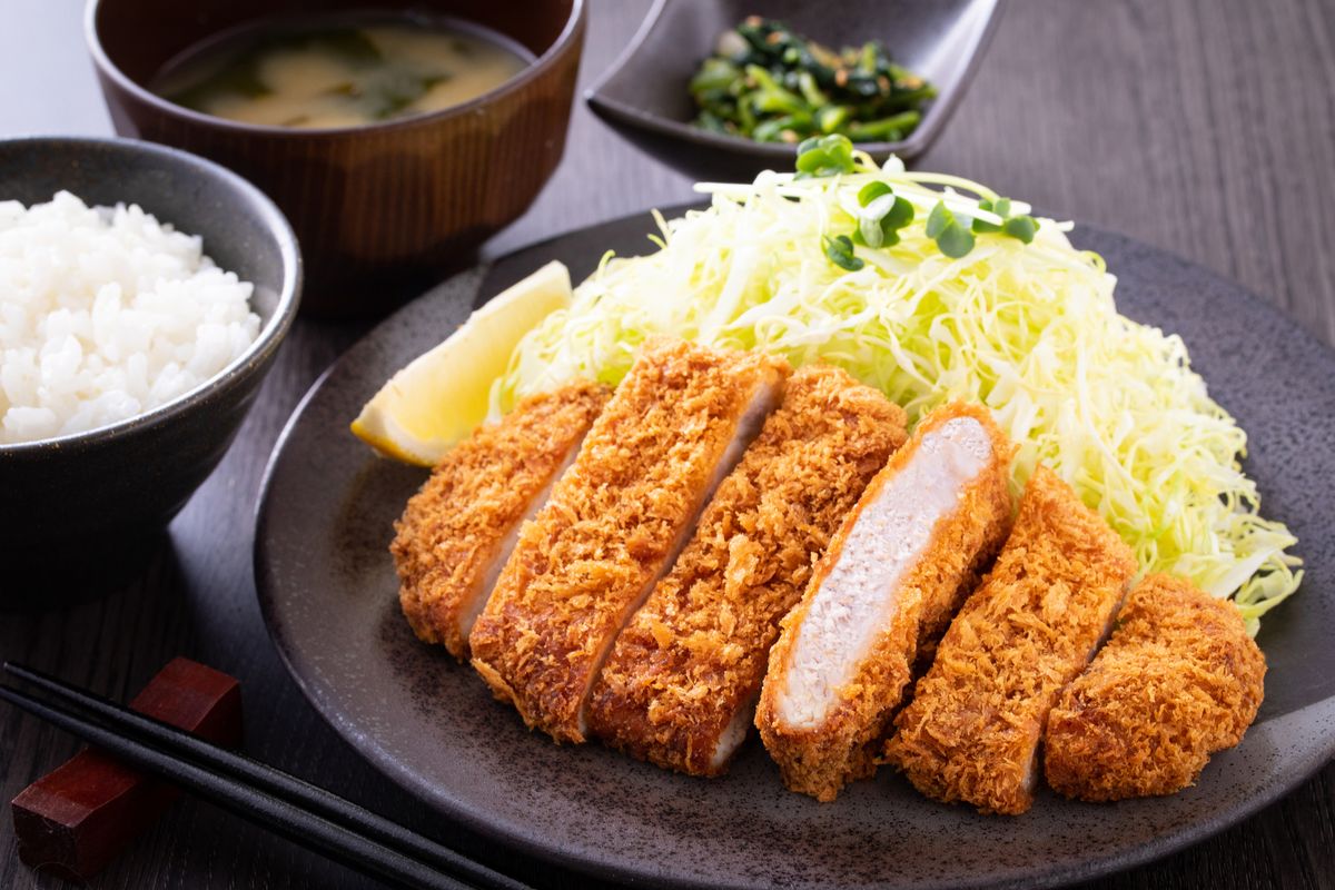 『松のや』『和幸』を超えた！正直1番メニューが豊富だと思う“とんかつチェーン店”ランキング！1位に「週イチでいく」「逆に選ぶの大変」 | TRILL【トリル】