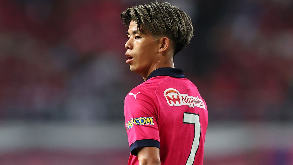 「決まってたら伝説」 C大阪MFが放った理解不能な“魔球”にファン驚愕 | TRILL【トリル】