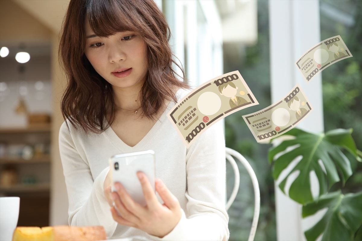 【スマホ】男女100人の月額利用料 いくらが1番多い？3位「1000円未満」…2位＆1位は？ | TRILL【トリル】