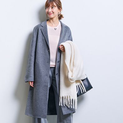 【40代のユニクロ】オシャレ大好きSTORYスタッフは「グレーアウター×パンツ」で秋冬コーデに差をつける！ | TRILL【トリル】