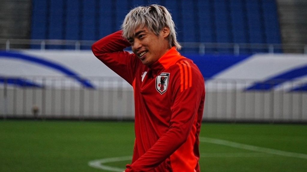 日本代表のイナズマ、FW伊東純也！Qoly編集部が代表練習取材で撮影したスピードスターの写真を公開 | TRILL【トリル】