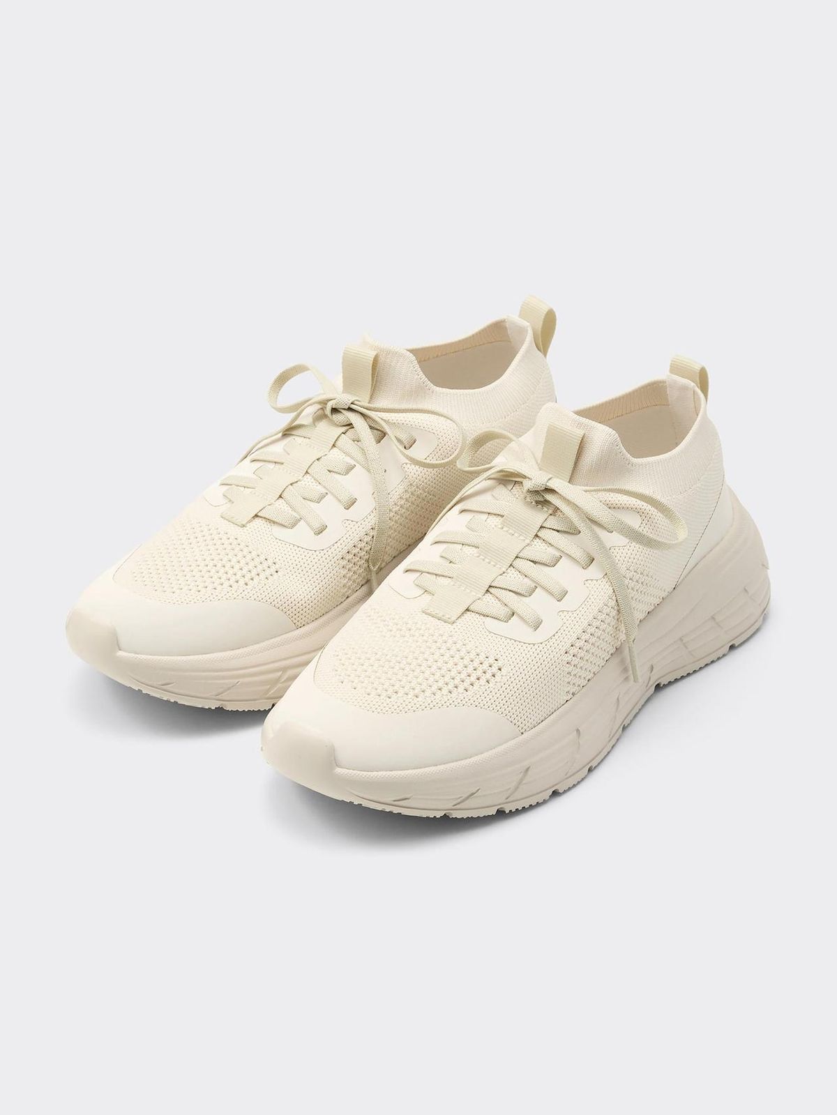 【GU】ラクちん可愛い♡「1,490円以下シューズ」 | TRILL【トリル】