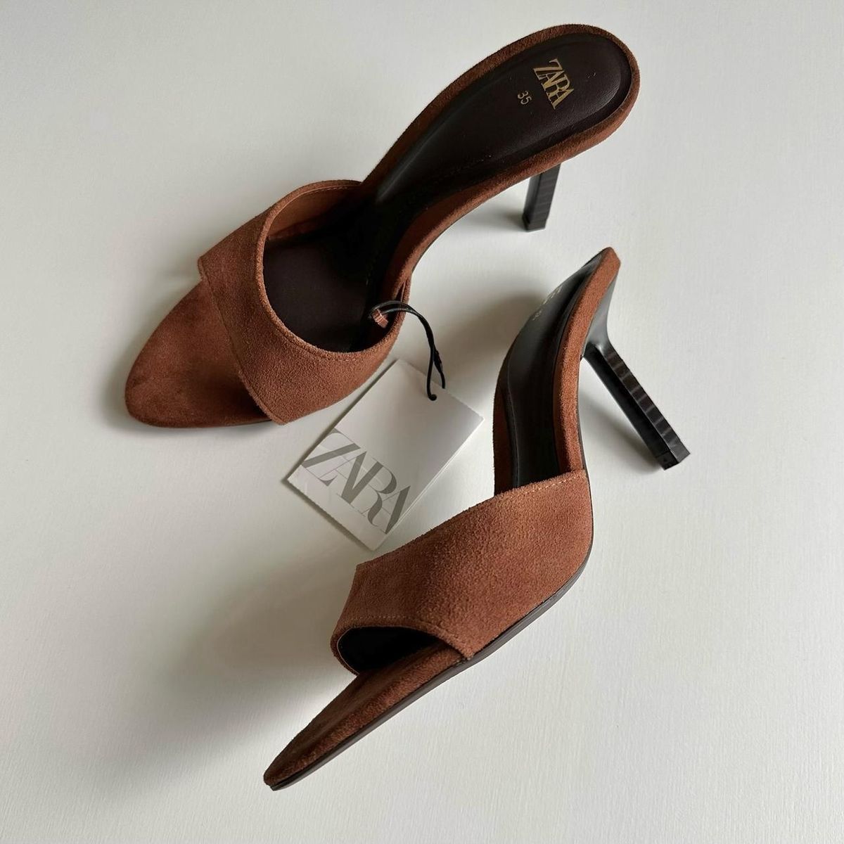 「即ポチだった」って！【ZARA】40・50代にこの1足♡「上品シューズ」 | TRILL【トリル】