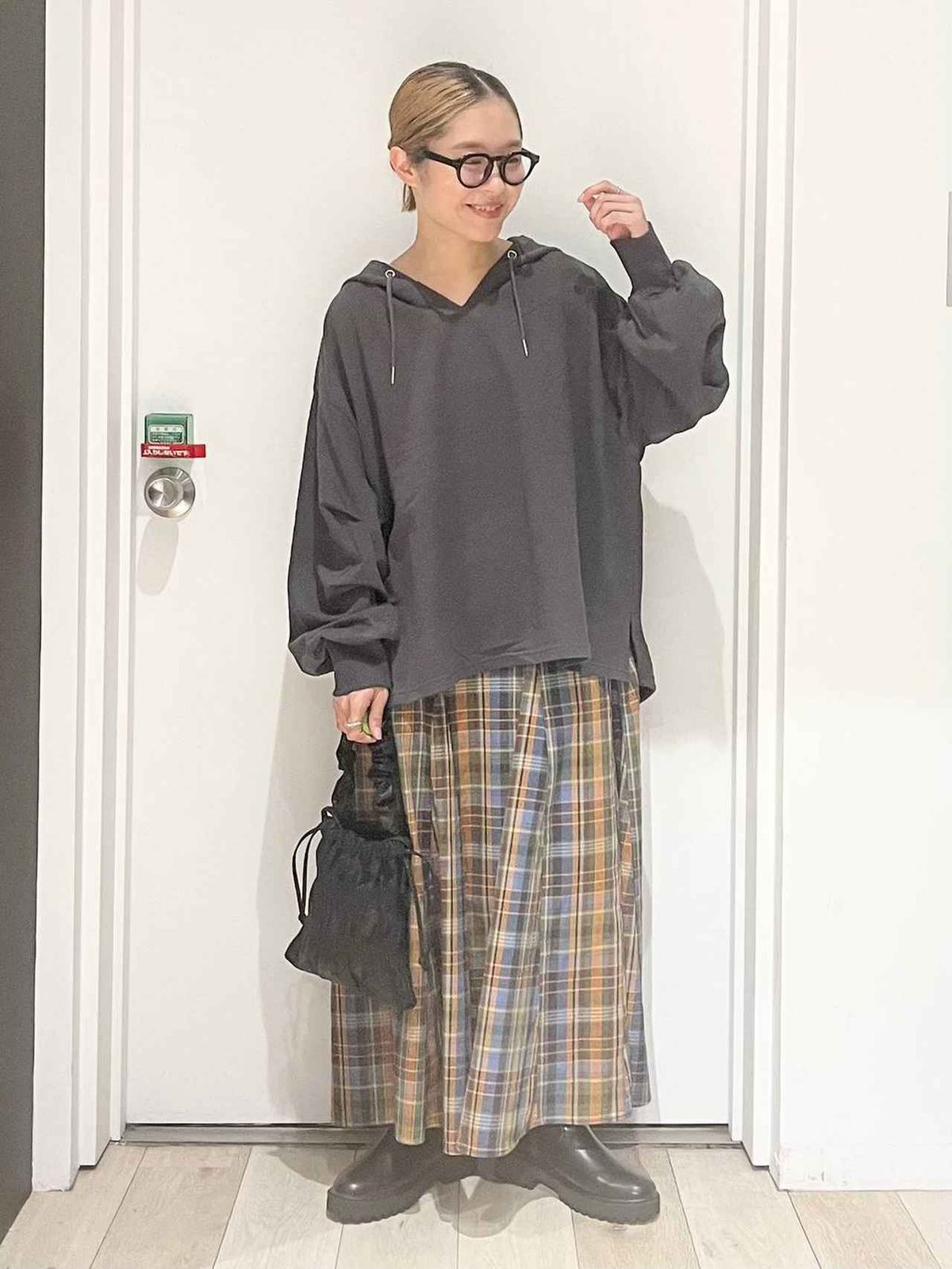 気になる体型 → おしゃれにカバー！【LEPSIM】秋の1軍！「大きめトップス」 | TRILL【トリル】