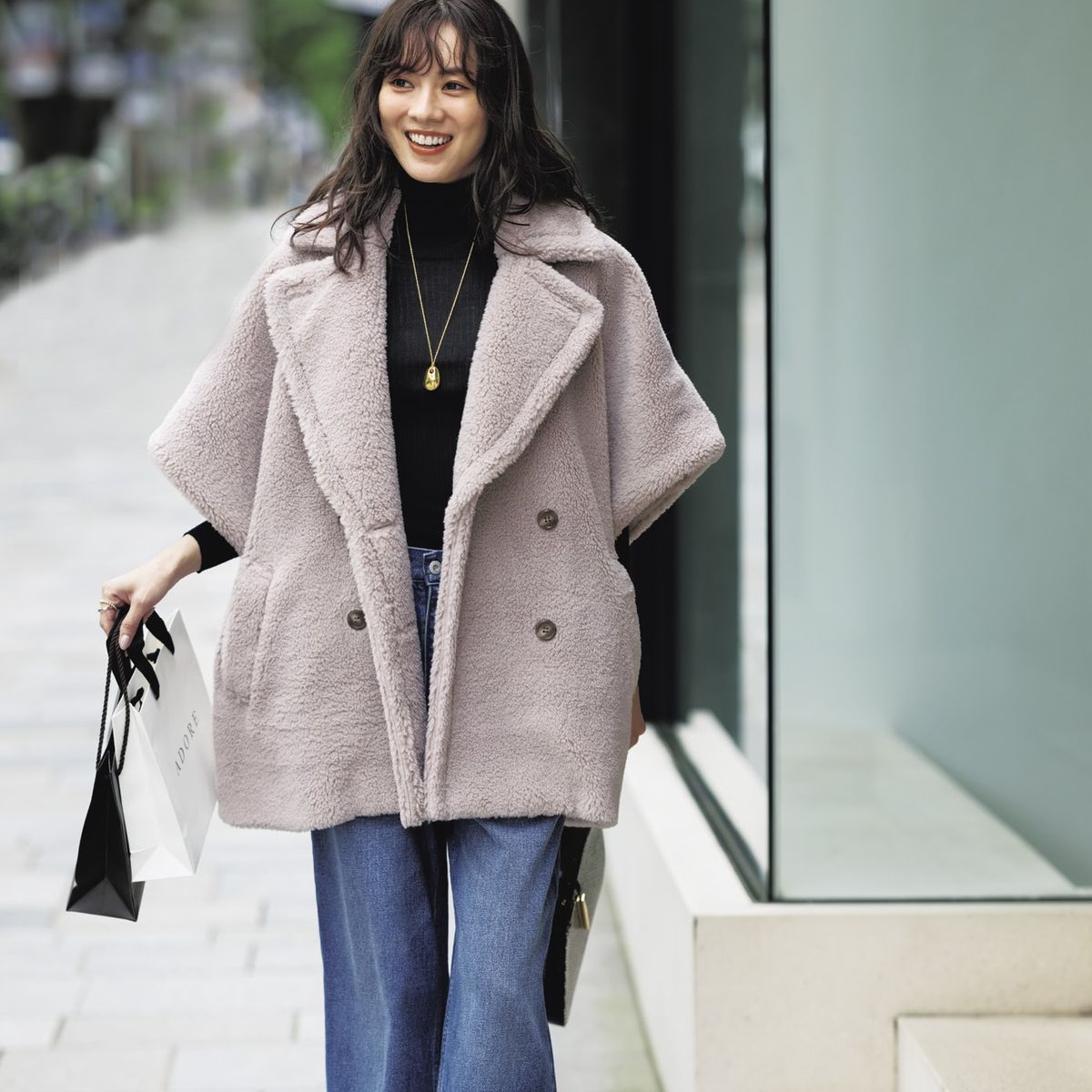 ボア、ジレetc.羽織るだけで今っぽくなれる！40代のための「映えアウター」4選 | TRILL【トリル】