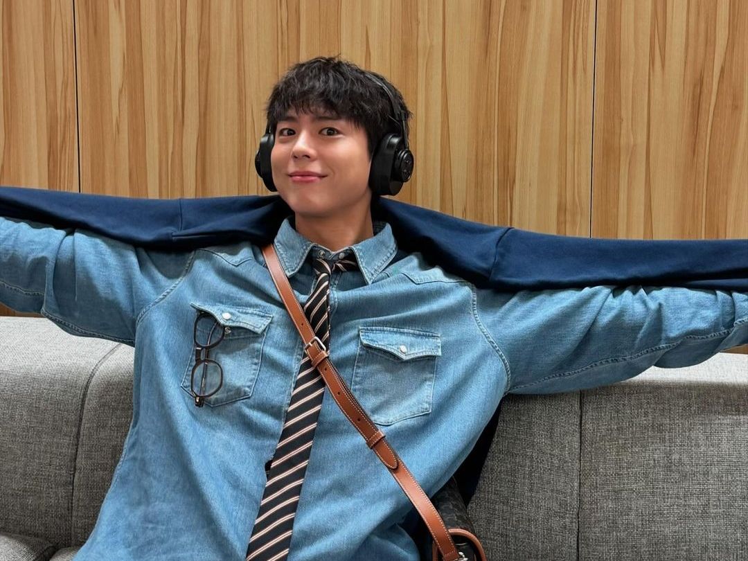 俳優パク・ボゴム、大人のプレッピースタイルが可愛すぎ！「ほっこりする」近況写真【PHOTO】 | TRILL【トリル】