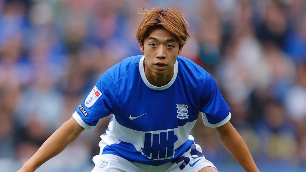 Jリーグ最速の日本人FW、英3部で2ゴール！「相手をズタズタに引き裂き衝撃弾」と現地脱帽 | TRILL【トリル】