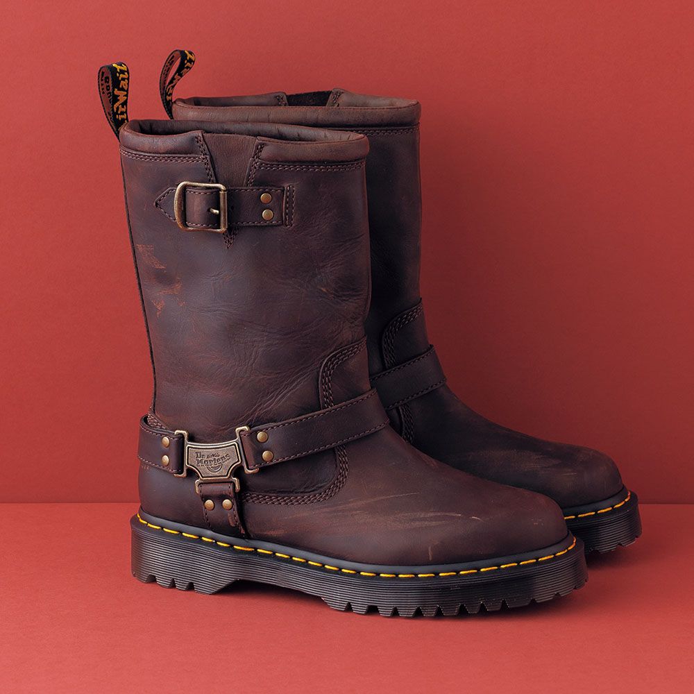 STORYスタッフが今狙うのは、秋冬のオシャレが一変する【靴】！ | TRILL【トリル】